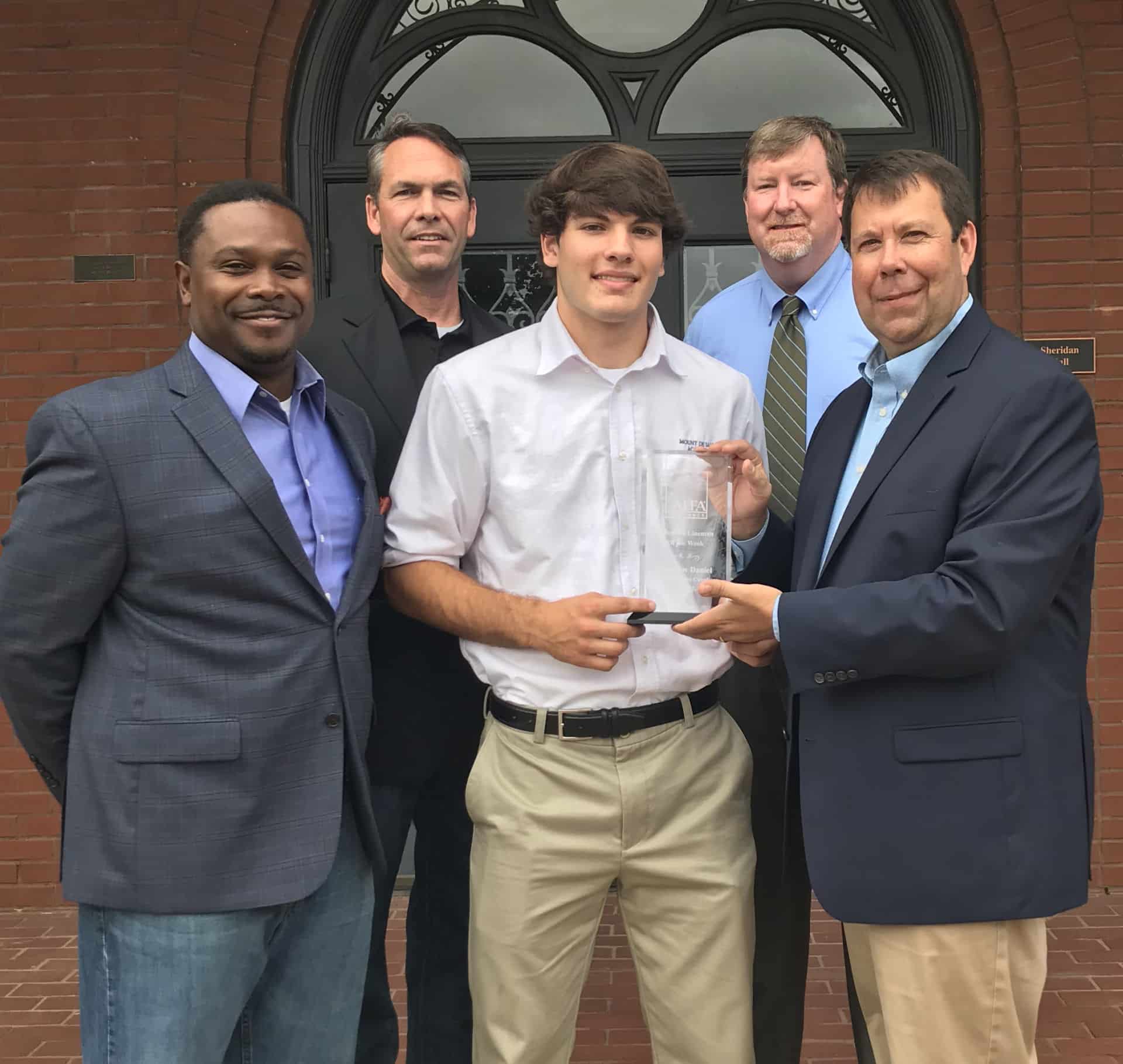 Matthew Daniel Named Alfa Insurance Offensive Lineman of the Week ...