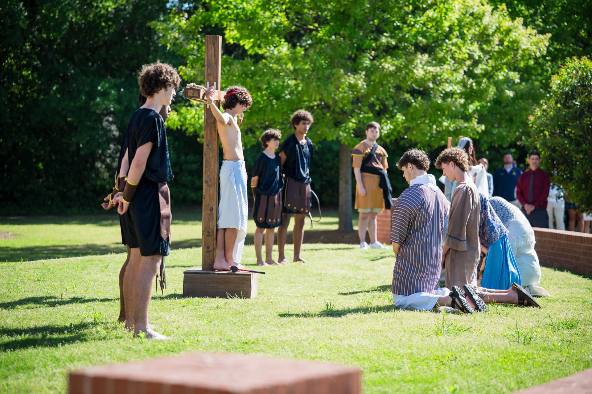Mount de Sales Academy Students Lead Outdoor Stations of the Cross ...